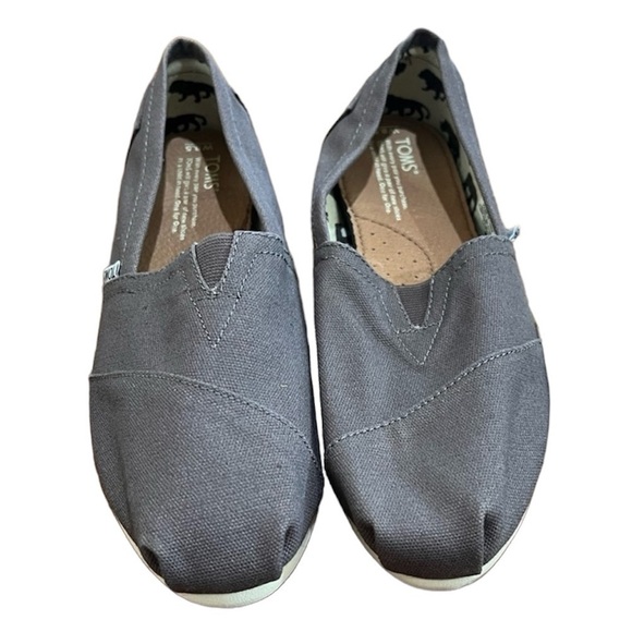 Toms | Shoes | Nwt Toms 85 Classic Gray Shoes Casual Slip On ...